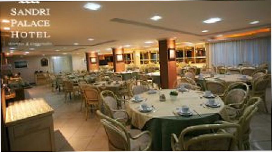 SANDRI PALACE HOTEL Telefone - Itajaí | Férias