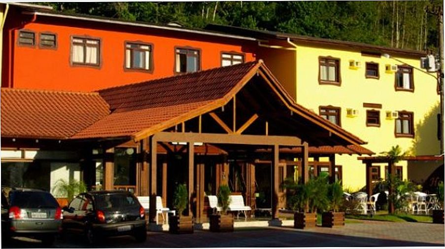 Hotel e Restaurante Raul's Telefone - Gaspar | Férias