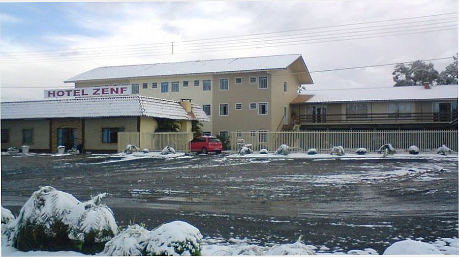 HOTEL ZENF Telefone - Papanduva | Férias