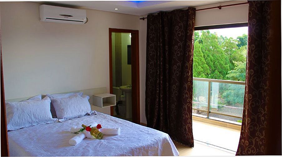 BENDER HOTEL Telefone - Pato Bragado | Férias